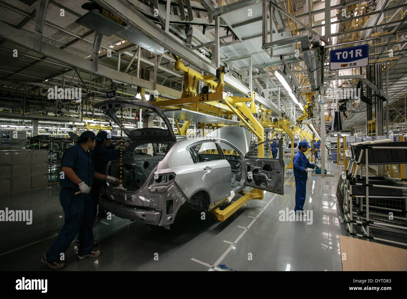 Geely holdings hi-res stock photography and images - Alamy