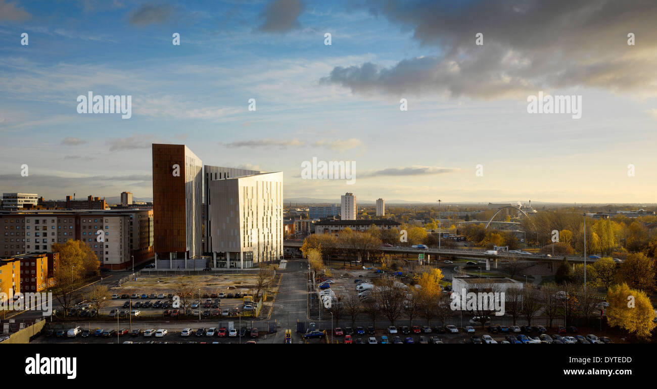Modern city gate hi-res stock photography and images - Alamy