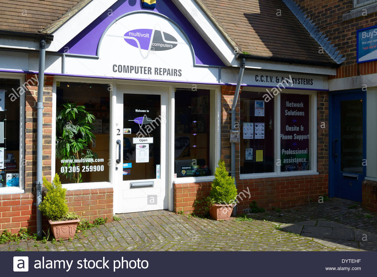 Niche Service High Resolution Stock Photography and Images - Alamy