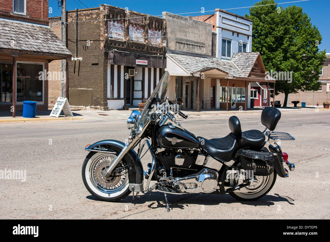 Harley davidson road king hi-res stock photography and images - Alamy