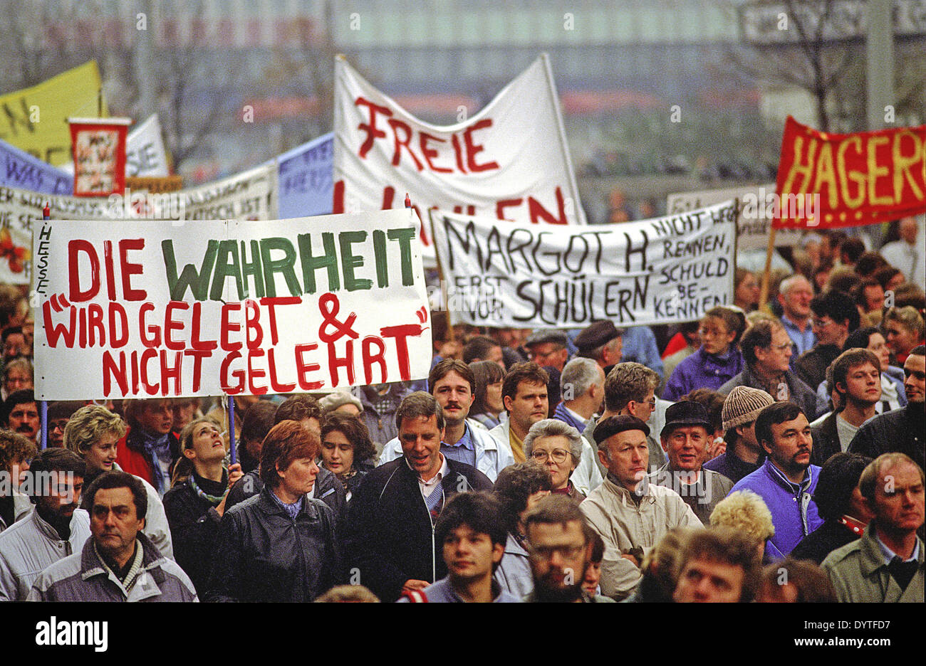 1989 Berlin Demonstration High Resolution Stock Photography and Images ...