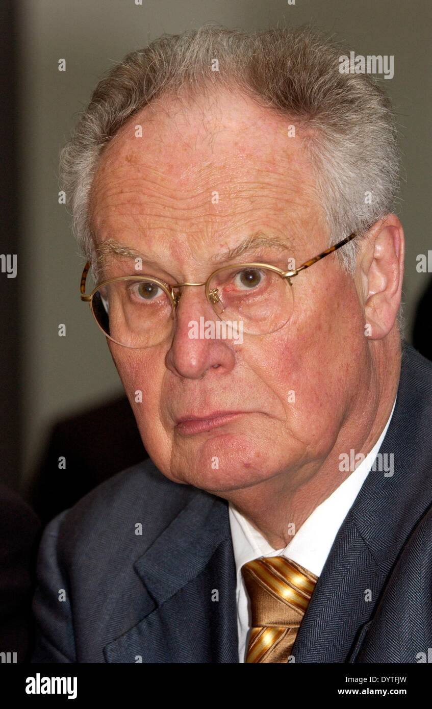 01 19 2005 hi-res stock photography and images - Alamy