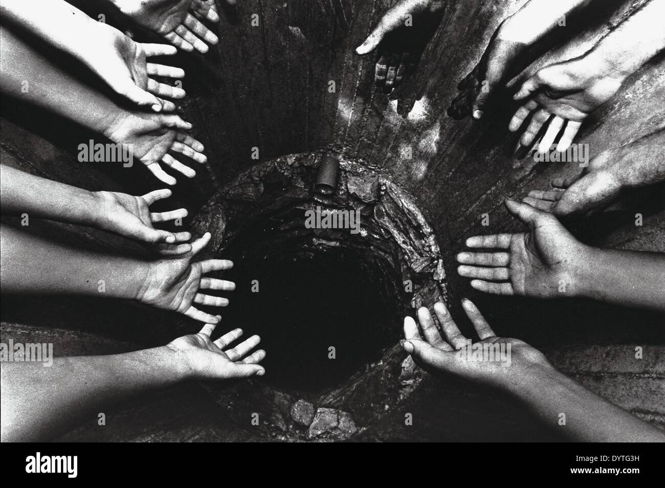 Symbolic corpses hi-res stock photography and images - Alamy