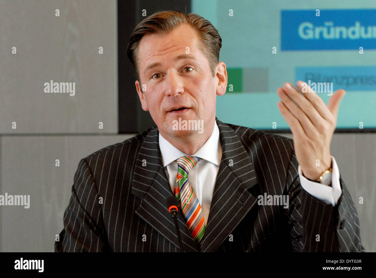 Economy business finance media personalities portraits europe 2000 2009 ...