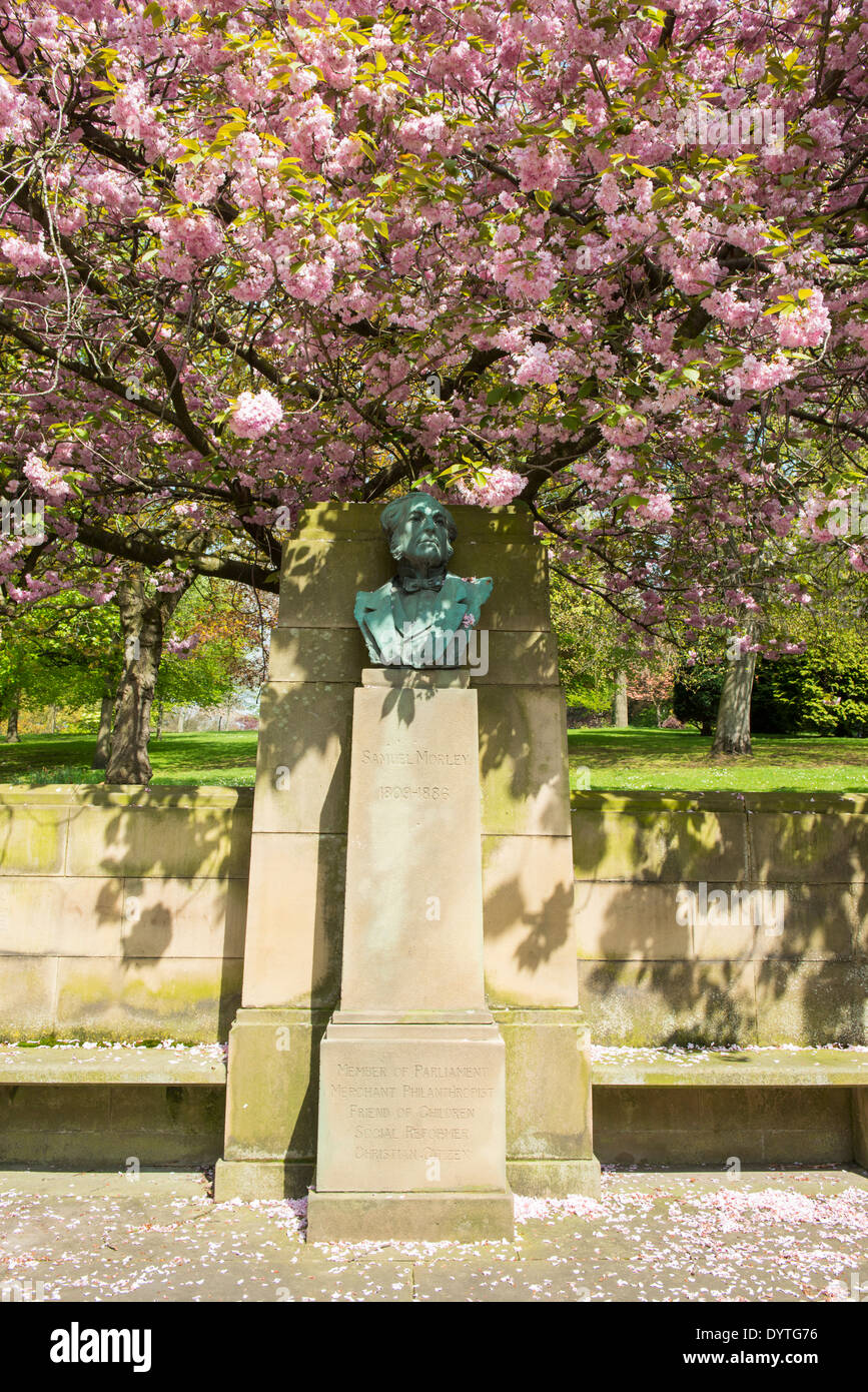 Samuel Morley statue surrounded by blossom at the Arboretum Park ...