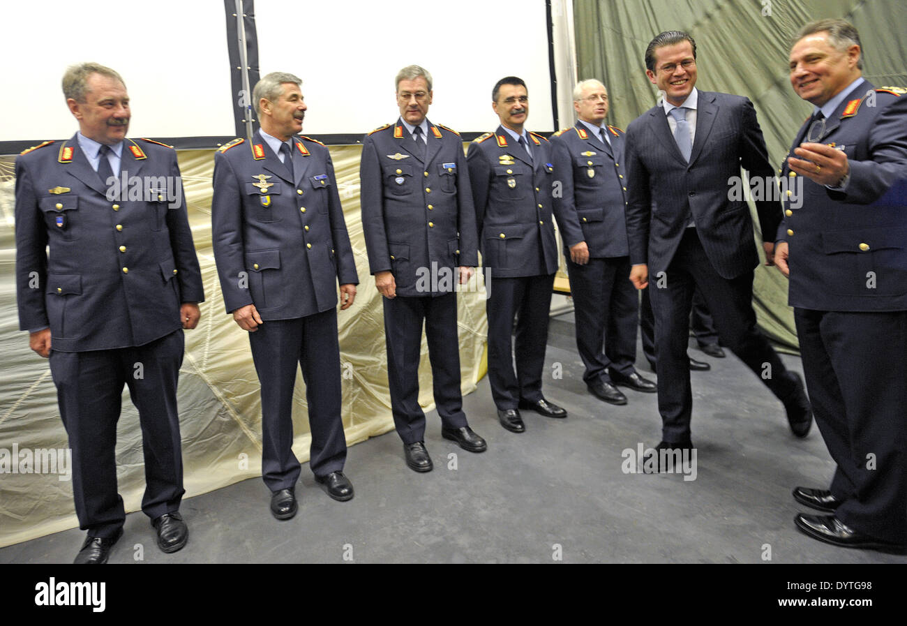 Luftwaffe lieutenant general hi-res stock photography and images - Alamy