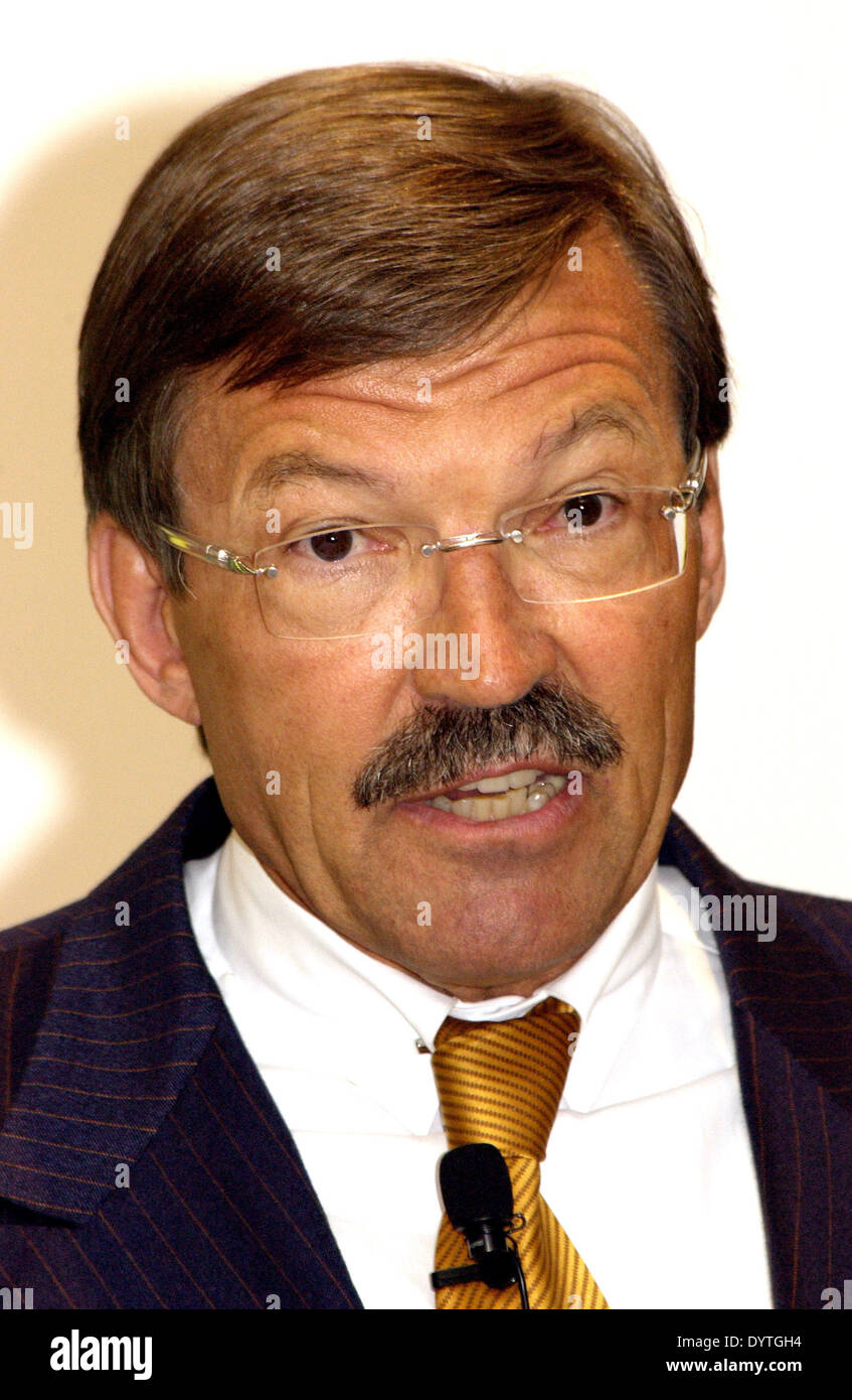 27 09 2000 hi-res stock photography and images - Alamy