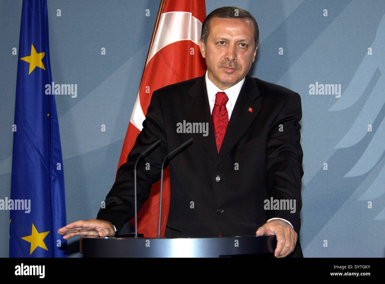 Erdogan europe hi-res stock photography and images - Alamy