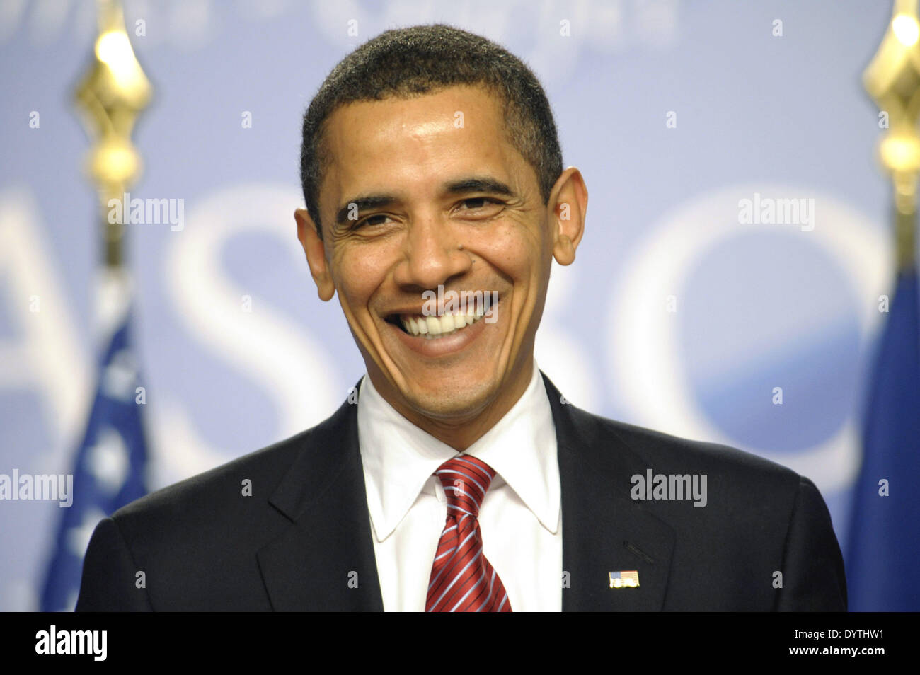 Obama at nato summit hi-res stock photography and images - Alamy
