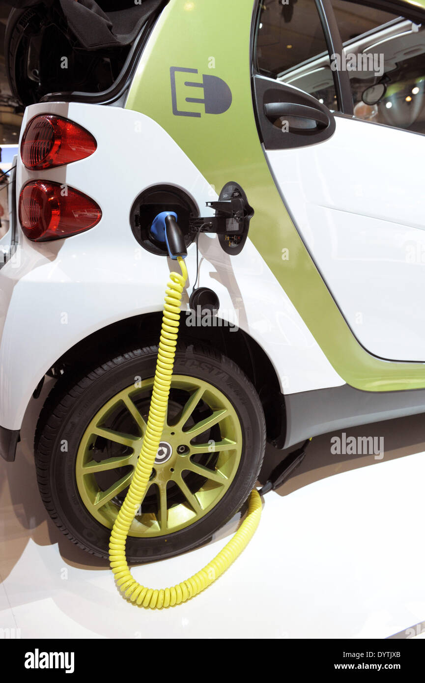 All electric drive hi-res stock photography and images - Alamy