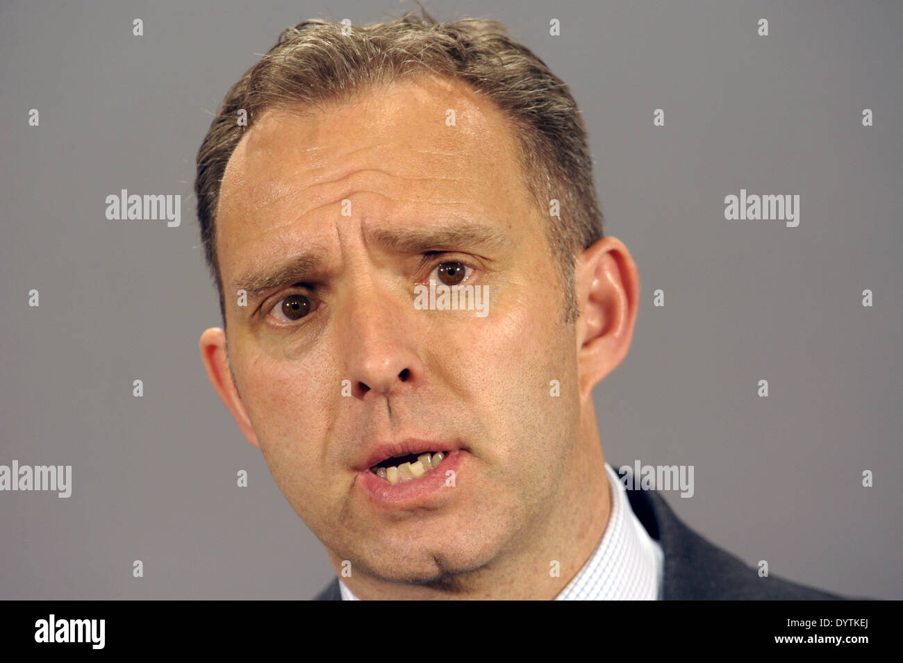 Mark sedwill hi-res stock photography and images - Alamy