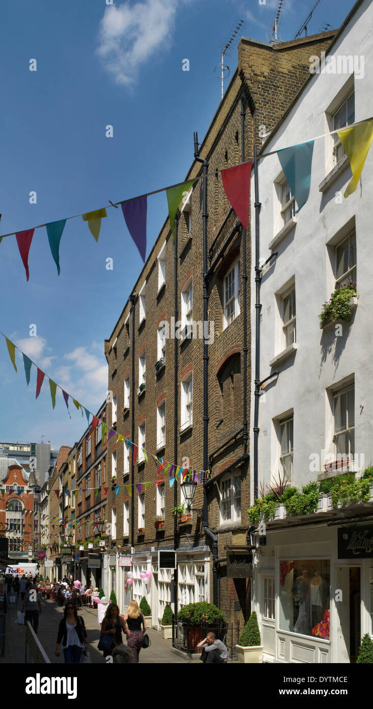 Exterior of Sarsden Buildings, London Stock Photo - Alamy