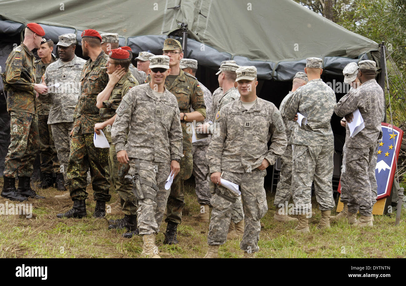 Defence engineer hi-res stock photography and images - Alamy