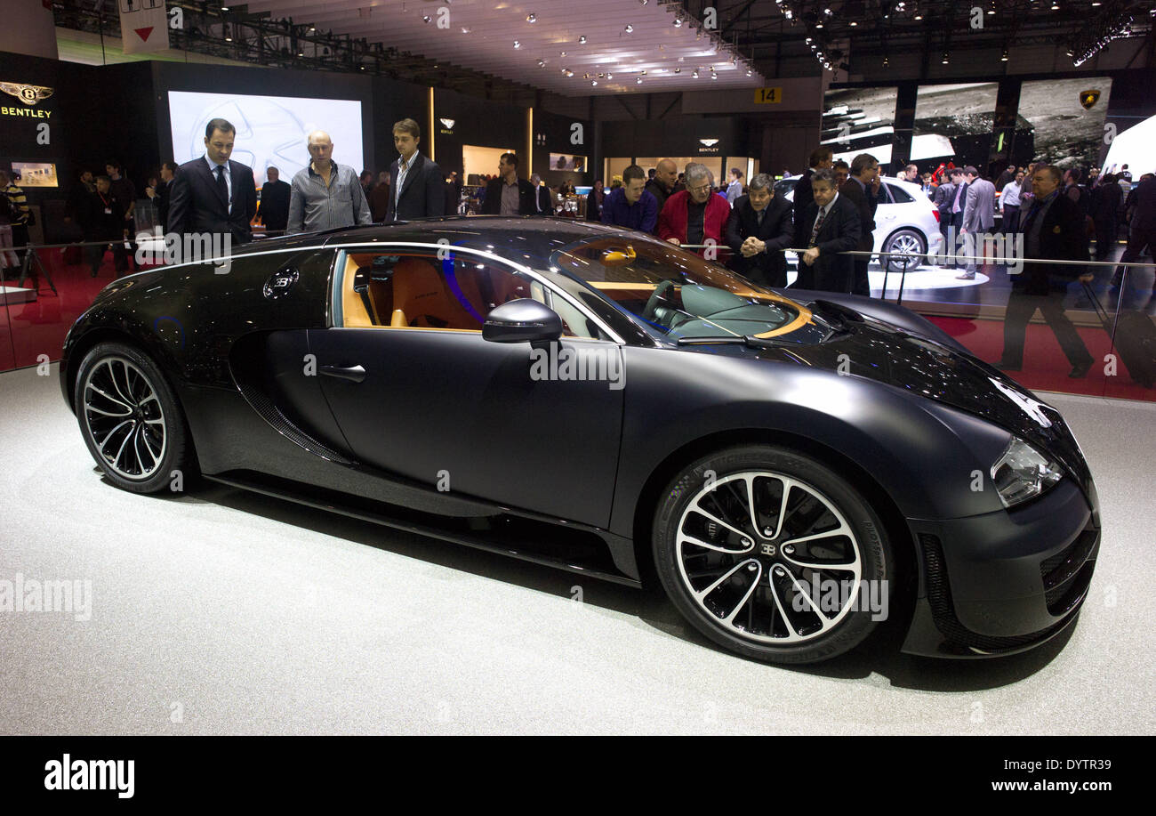 Bugatti veyron super car hi-res stock photography and images - Alamy