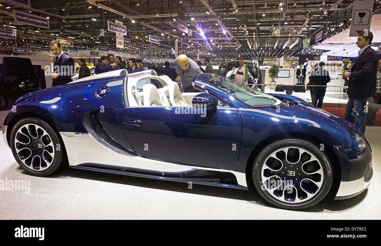 Bugatti veyron international hi-res stock photography and images - Alamy