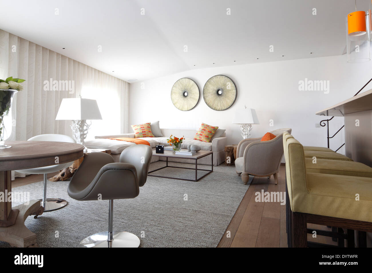 Open Plan Lounge Dining Room High Resolution Stock Photography and ...