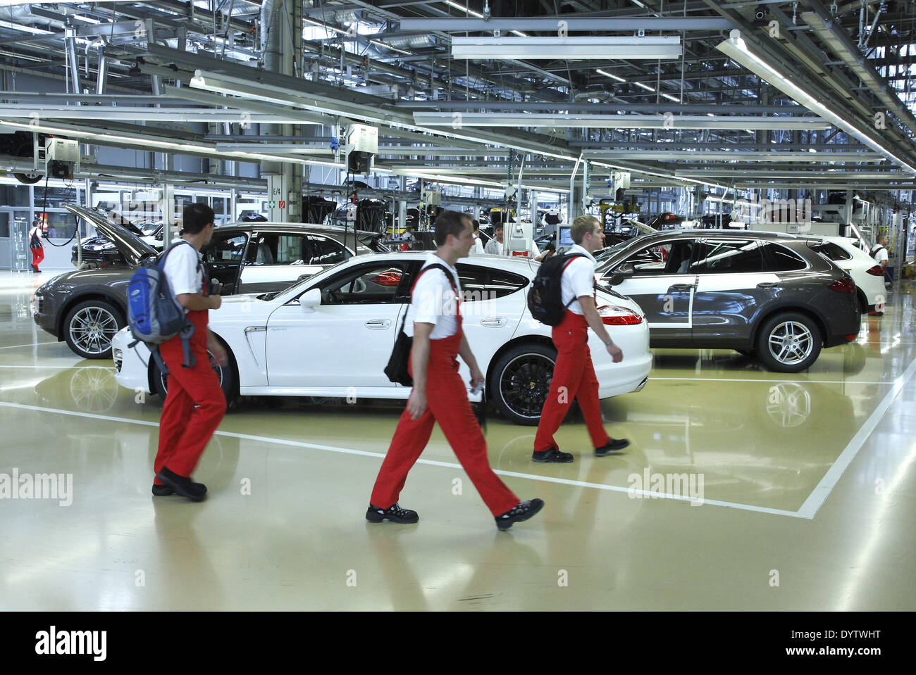 The Porsche factory in Leipzig Stock Photo - Alamy