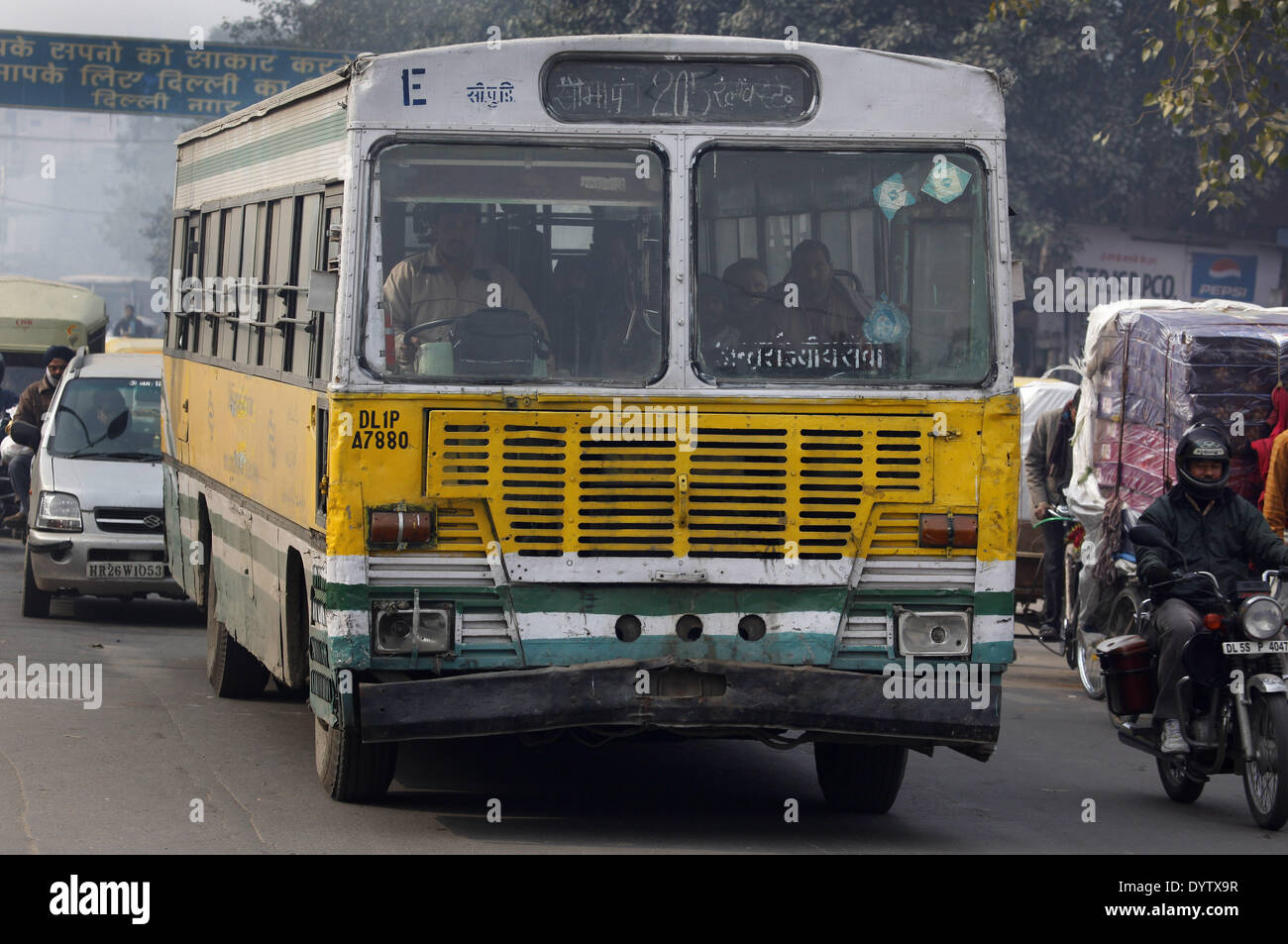Old bus new delhi hi-res stock photography and images - Alamy