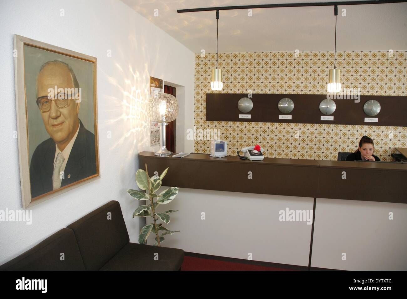 Ostel berlin hi-res stock photography and images - Alamy