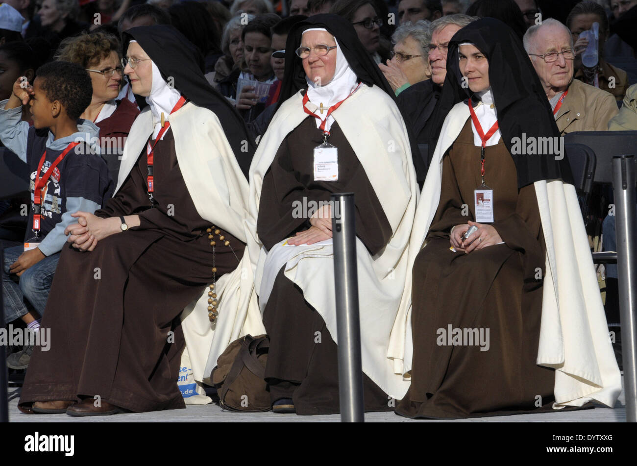 Roman catholic organisation hi-res stock photography and images - Alamy
