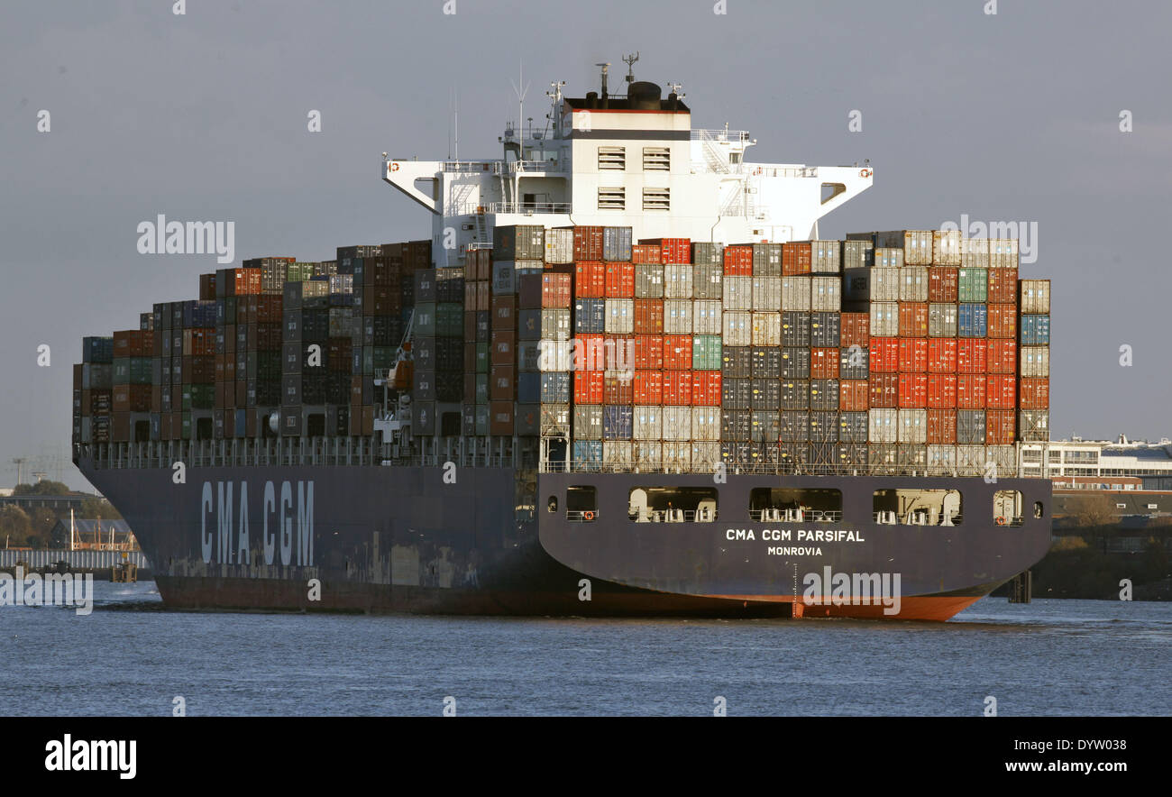 A container ship Stock Photo - Alamy