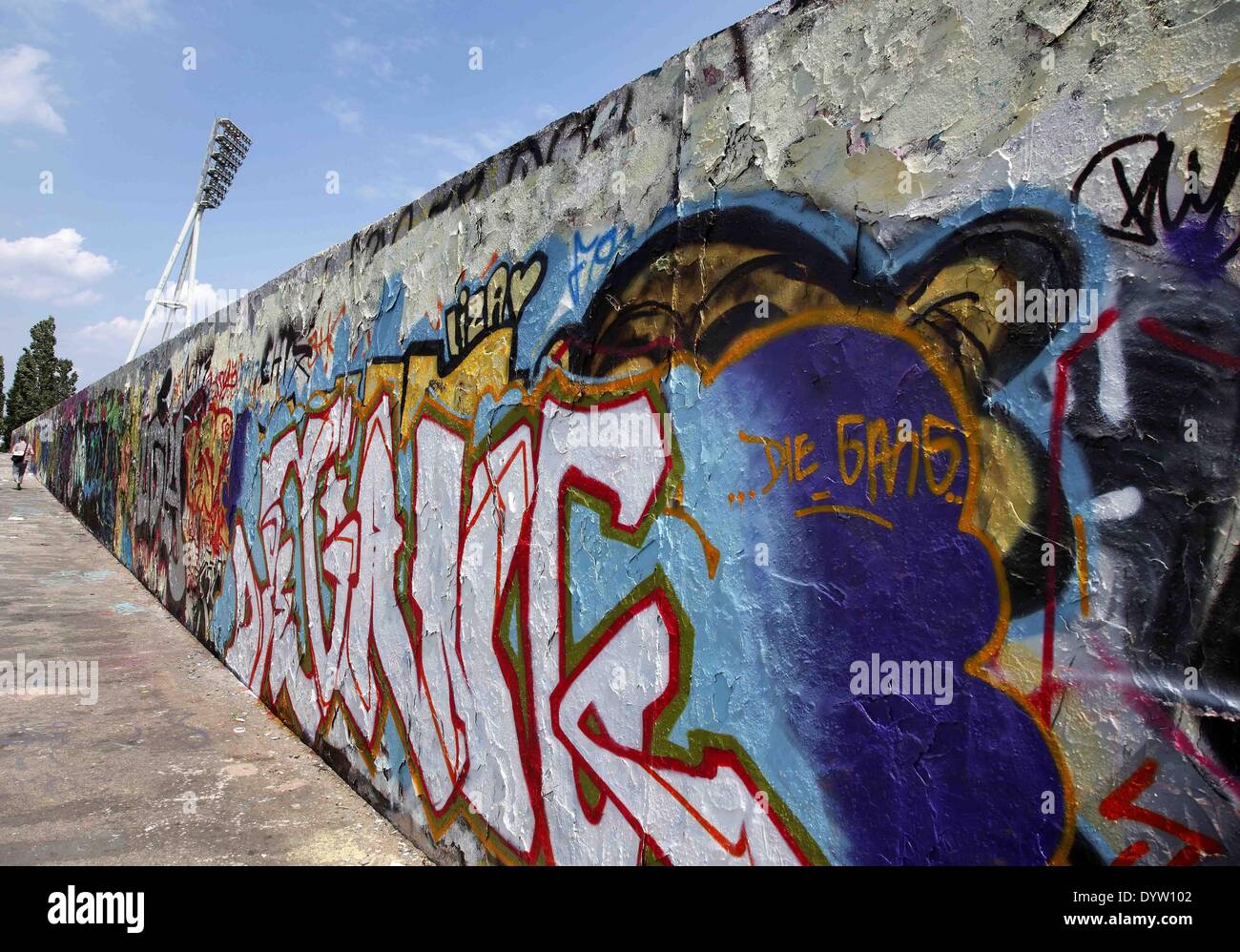 Graffiti in the Mauerpark Stock Photo - Alamy