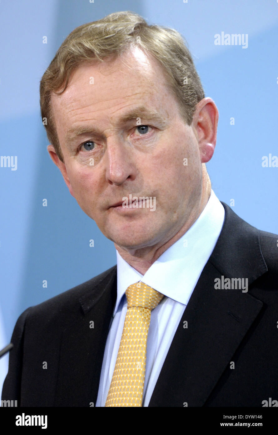 Kenny kenny hi-res stock photography and images - Alamy