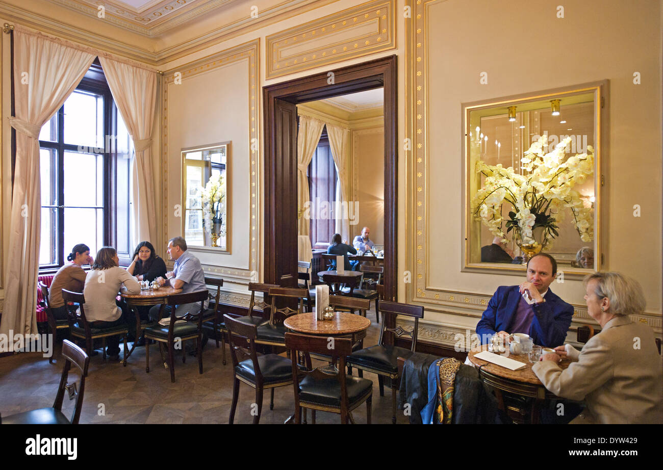Cafe demel interior vienna austria hi-res stock photography and images ...