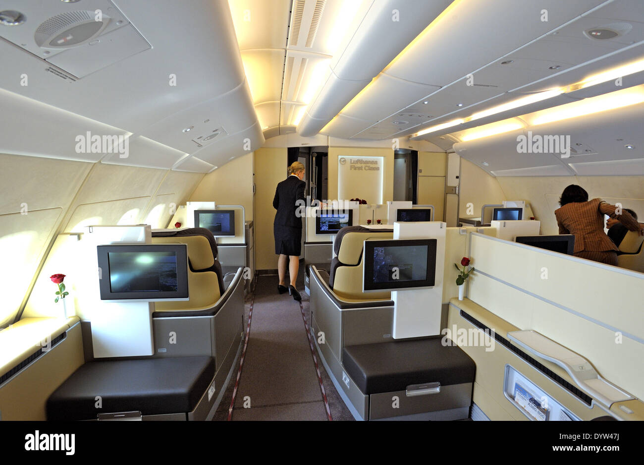 Flight seats hi-res stock photography and images - Alamy