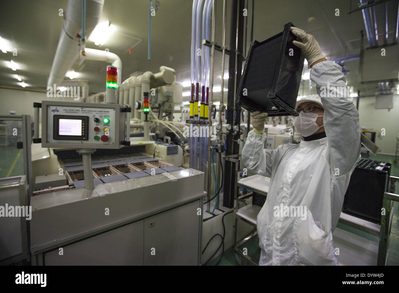 Wafer production line hi-res stock photography and images - Alamy