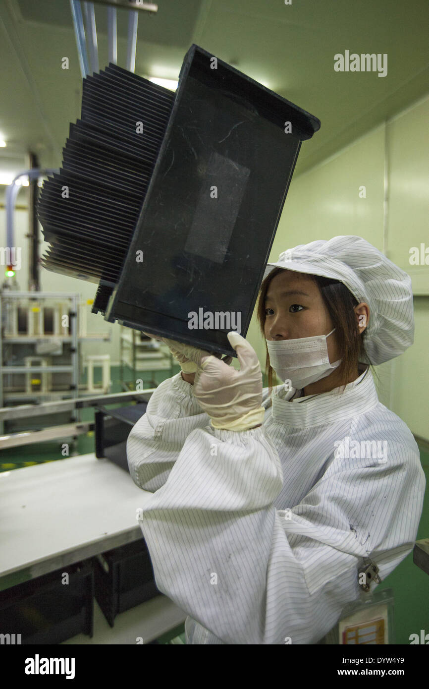 Wafer production line hi-res stock photography and images - Alamy