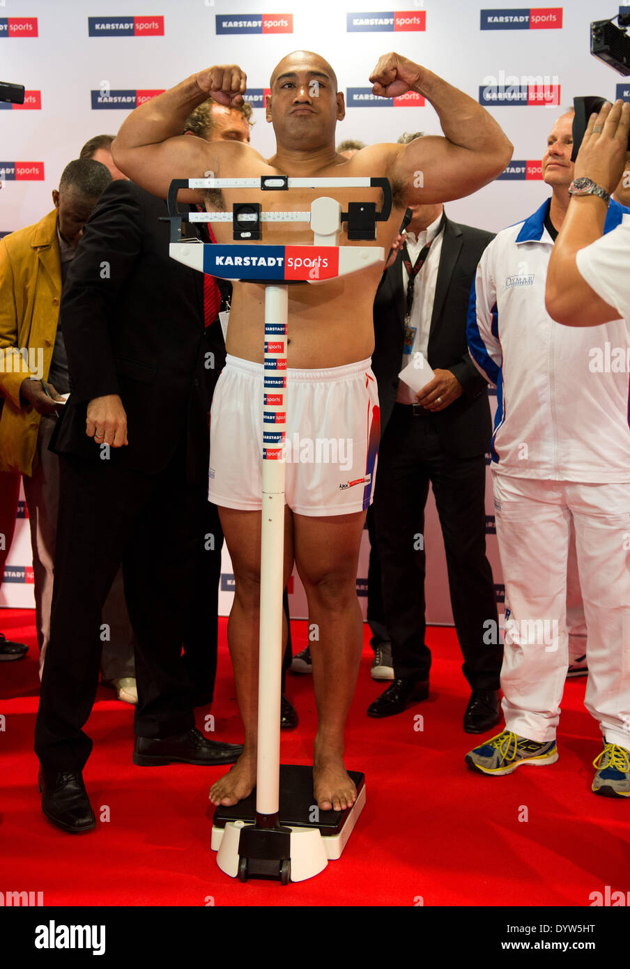 Australian heavyweight hi-res stock photography and images - Alamy