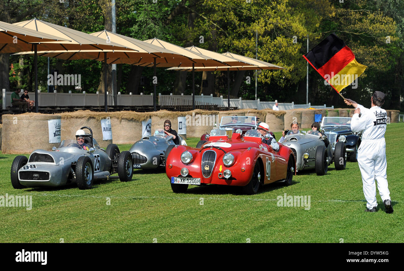 1920s racing cars hi-res stock photography and images - Alamy
