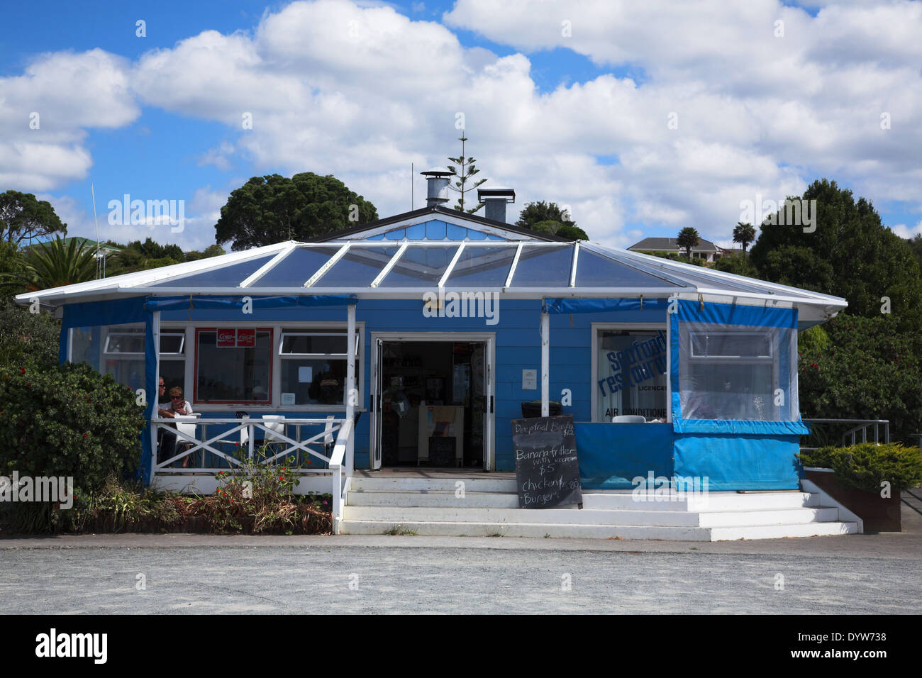 New zealand kaiaua fisheries hi-res stock photography and images - Alamy