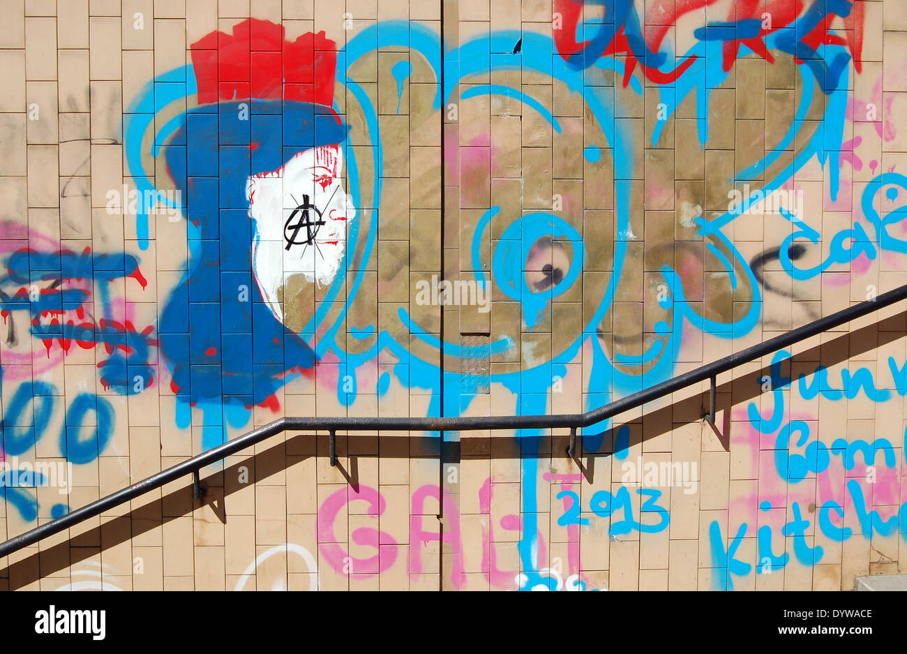 Entrance drawing on wall hi-res stock photography and images - Alamy