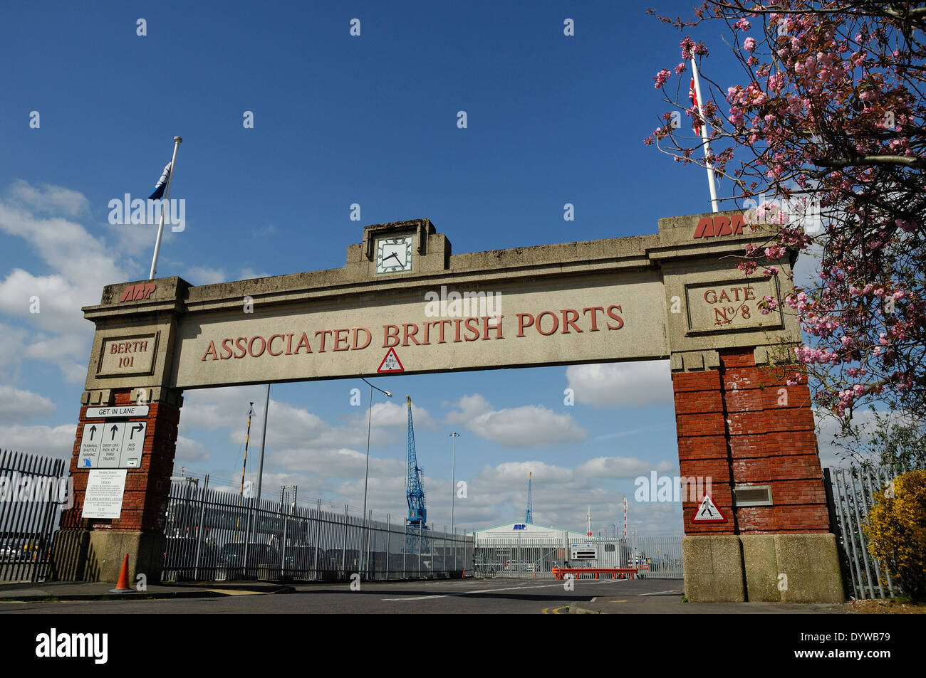 Associated british ports ports docks hi-res stock photography and ...
