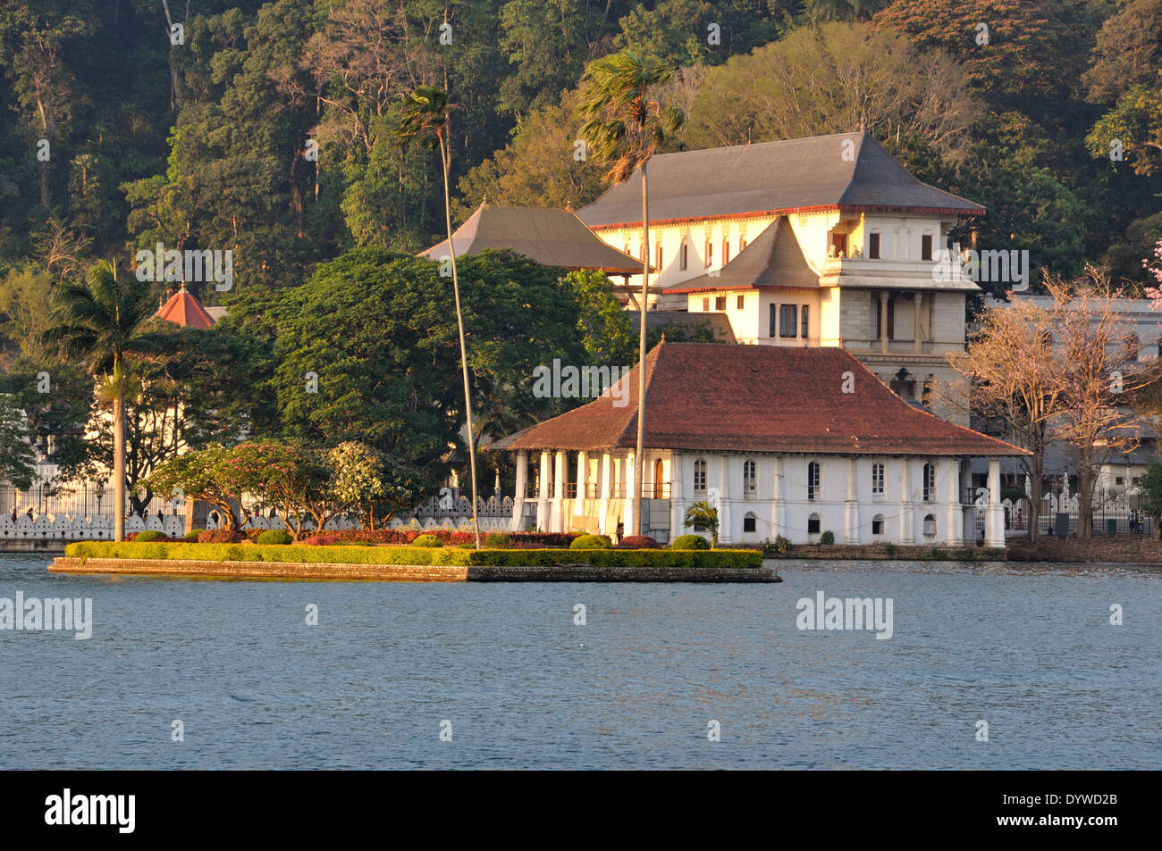 Temple of the Tooth, Kandy, Sri Lanka Stock Photo - Alamy