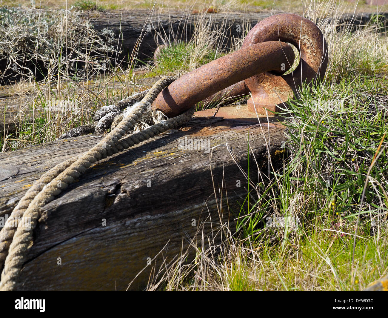 Old rusty mooring ring Stock Photo - Alamy