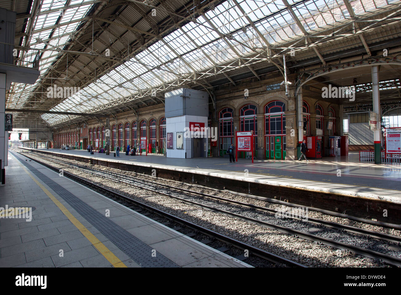 Preston Railway Station Stock Photo - Alamy
