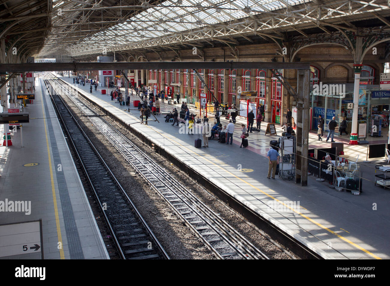 Preston Railway Station Stock Photo - Alamy