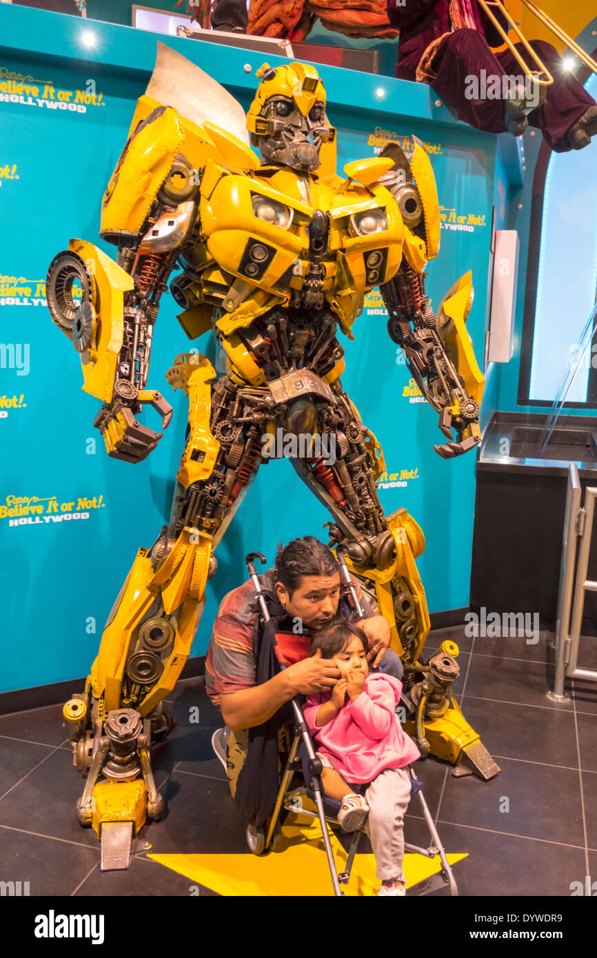 Transformer movie scene hi-res stock photography and images - Alamy