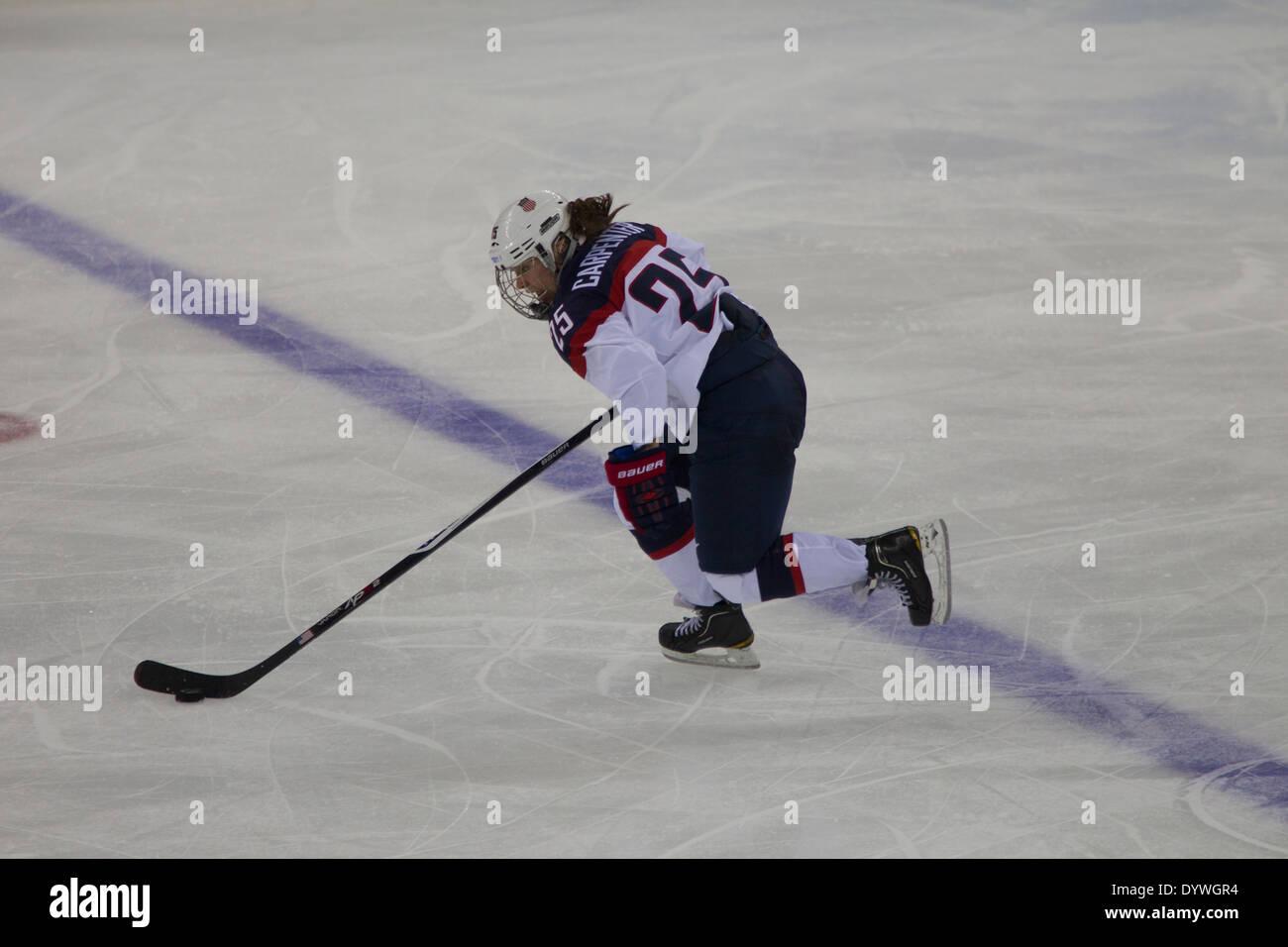 Alex Carpenter (USA), USA-Canada Women's Ice Hockey at the Olympic ...