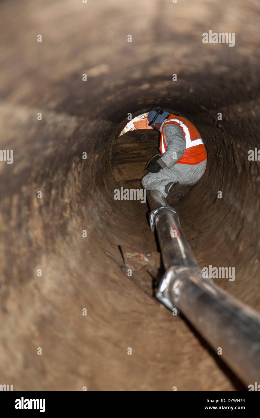 100 foot diameter hi-res stock photography and images - Alamy