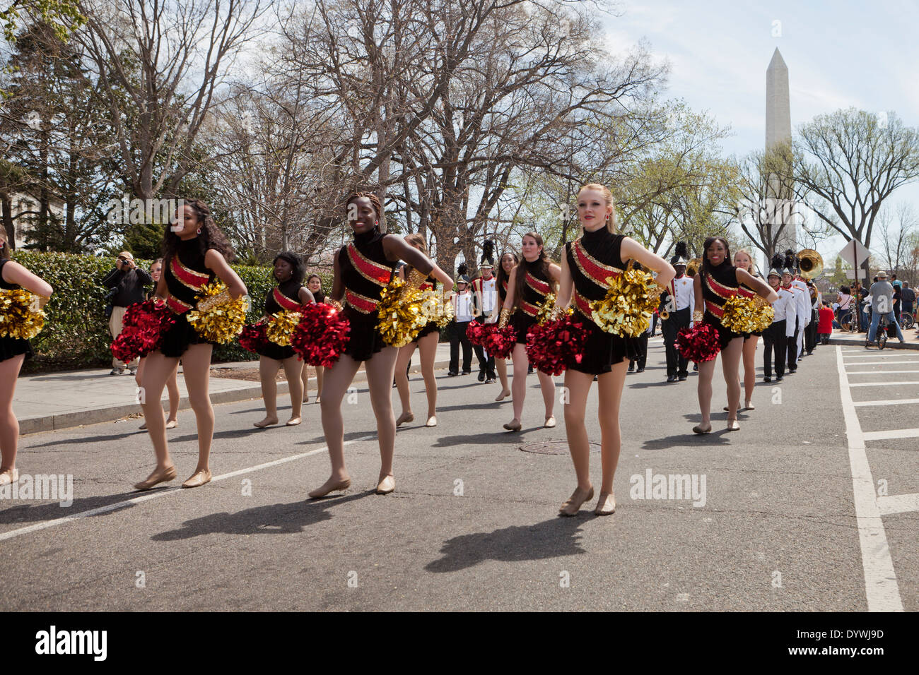 High school cheerleaders hi-res stock photography and images - Alamy