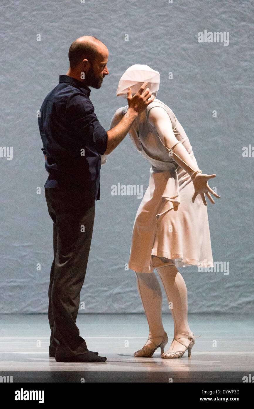 Kidd Pivot High Resolution Stock Photography and Images - Alamy