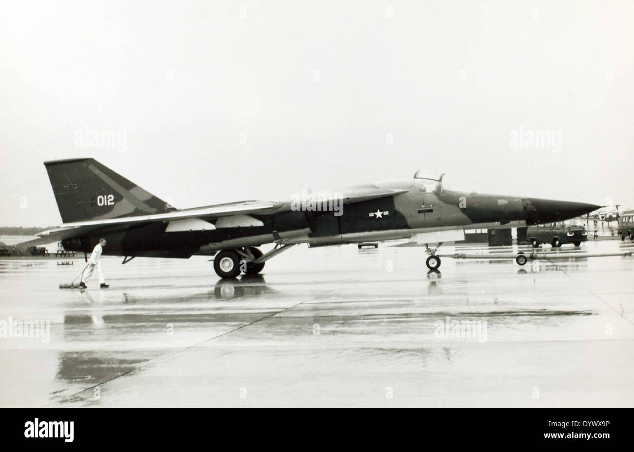 Photograph of a General Dynamics F-111A Aardvark, a variable-sweep wing ...