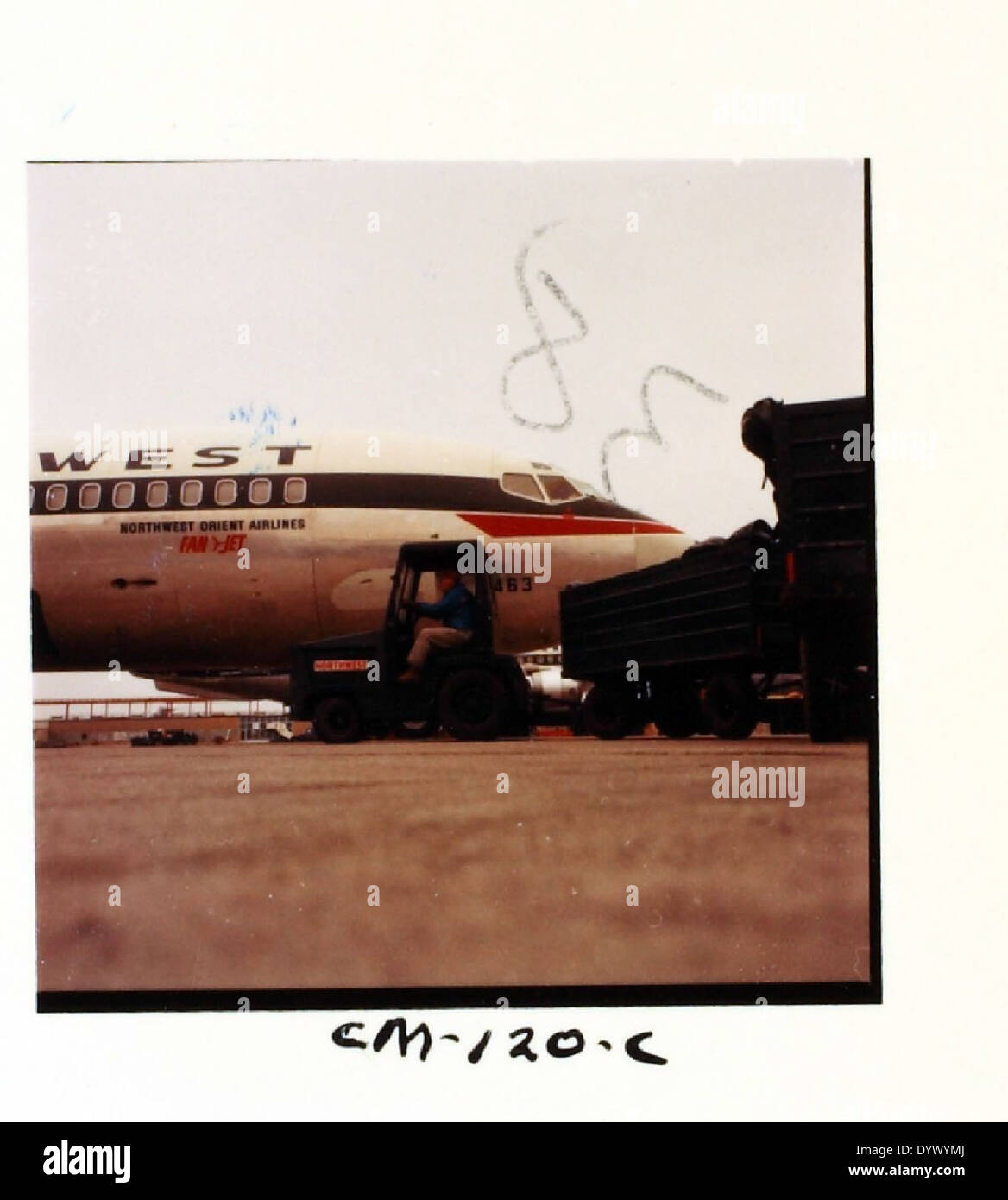 Boeing 727 100 hi-res stock photography and images - Alamy