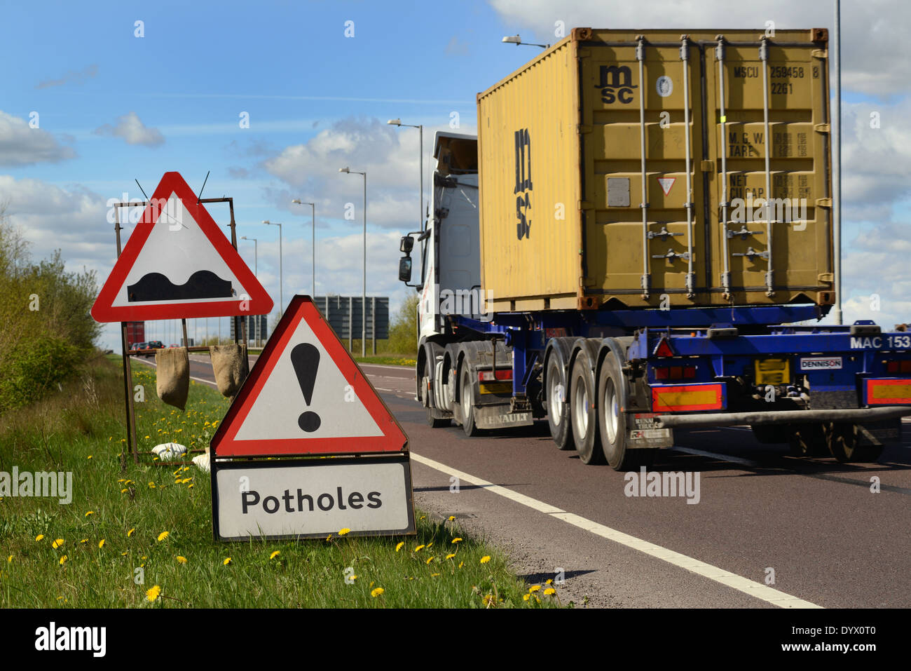 Potholes avoid hi-res stock photography and images - Alamy