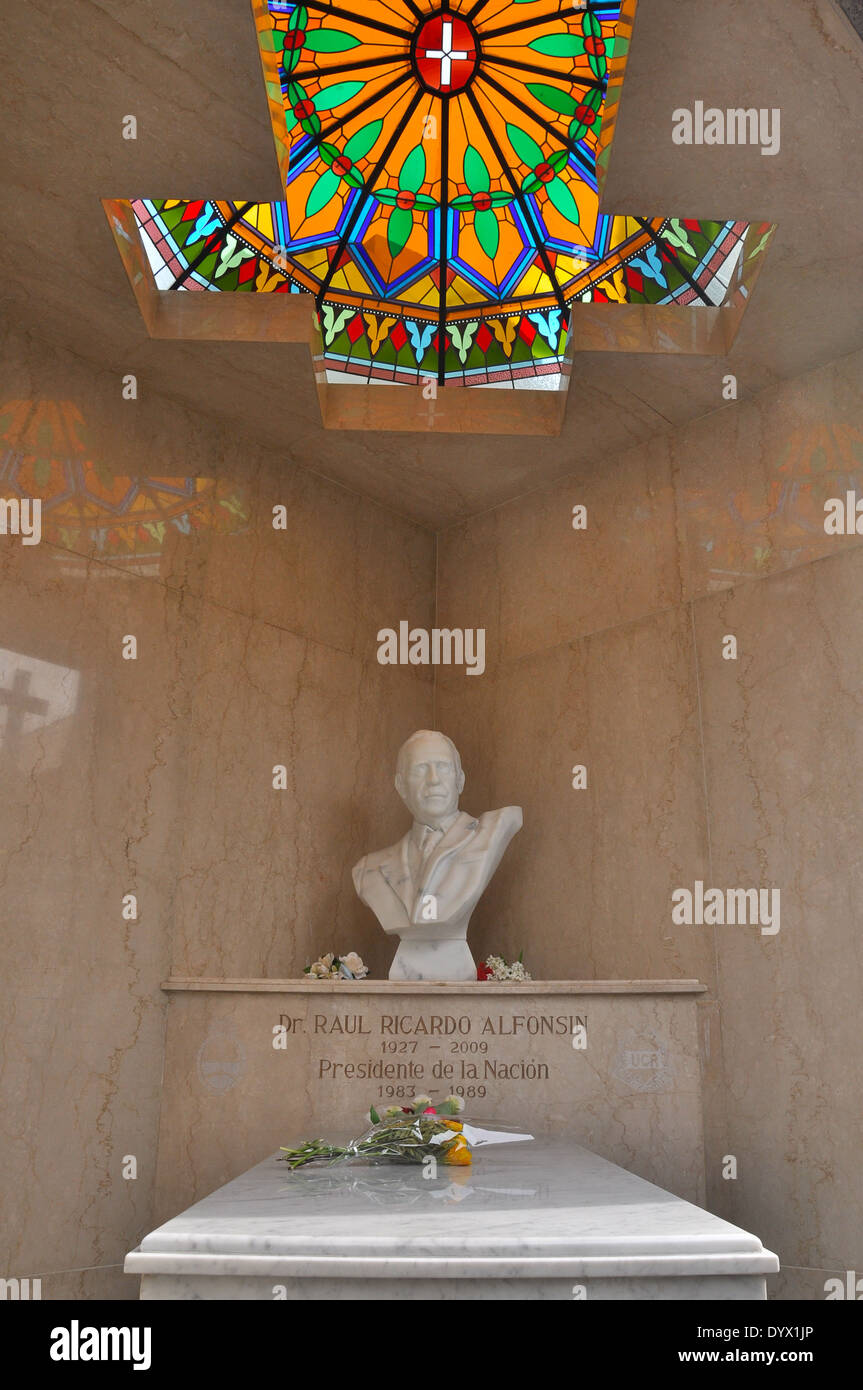 Tomb of former Argentine President Raul Ricardo Alfonsin, Recoleta ...