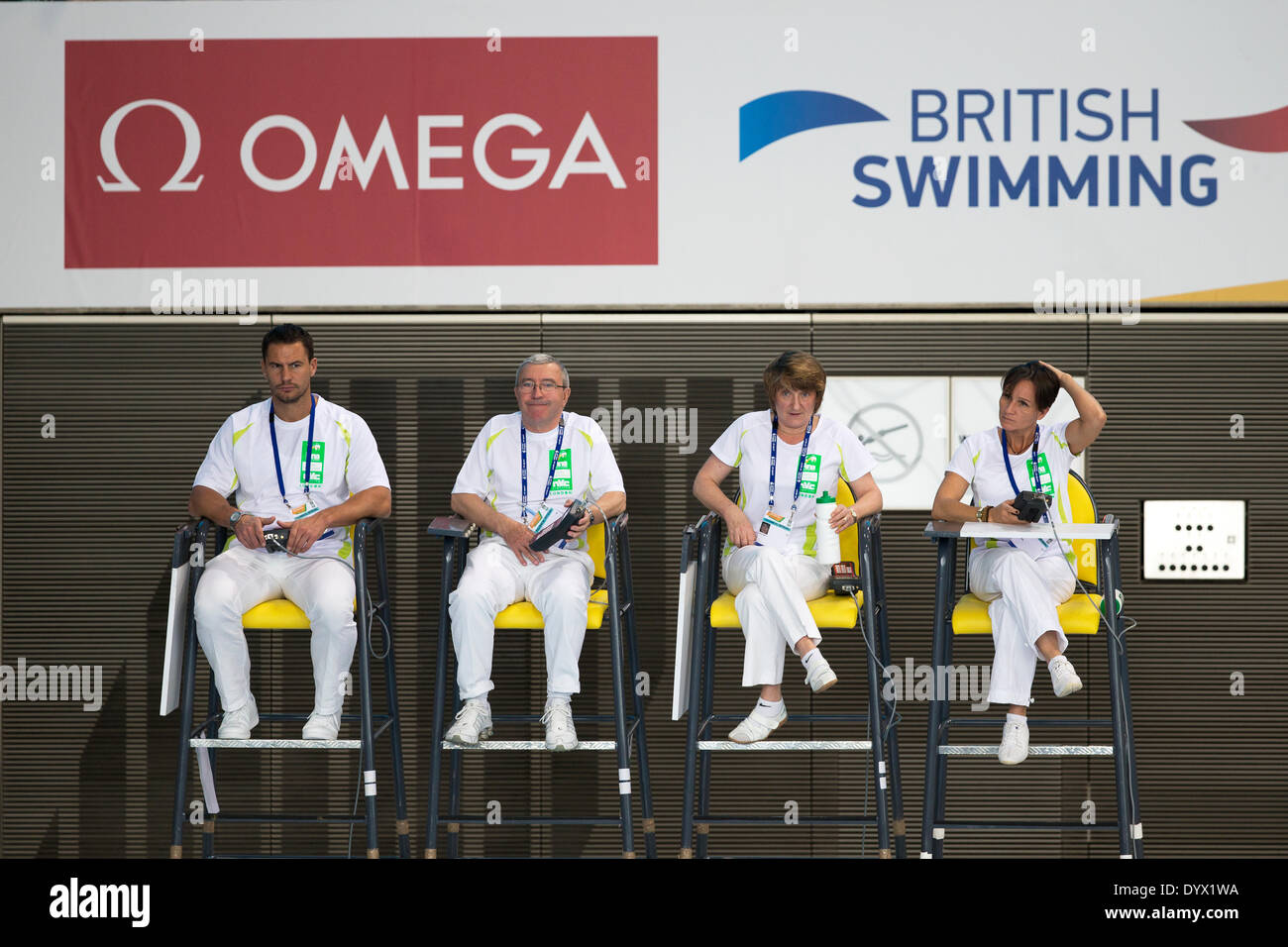 Women diving fina hi-res stock photography and images - Alamy